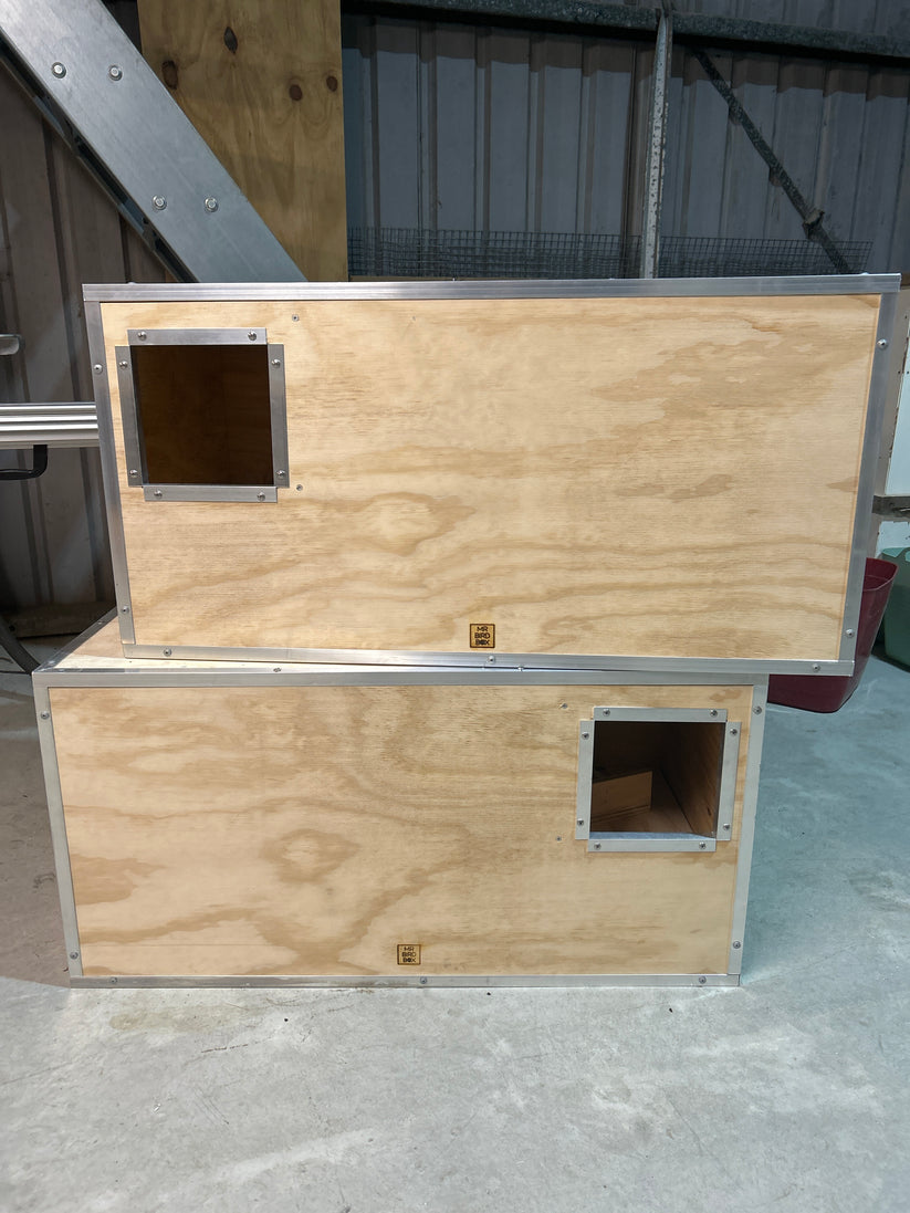 Macaw nest box extra large – MrBirdBox