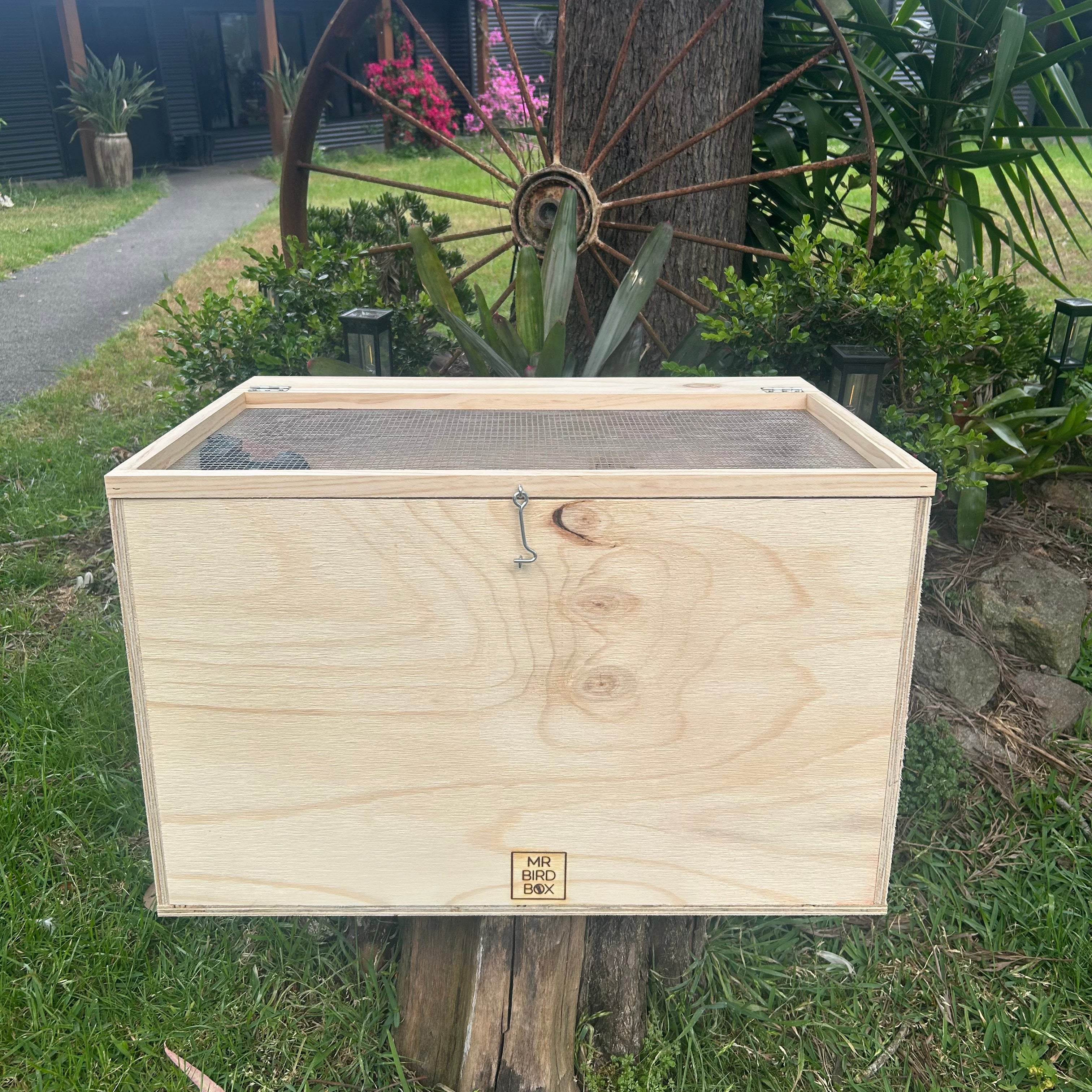 Brooder Box Small – MrBirdBox